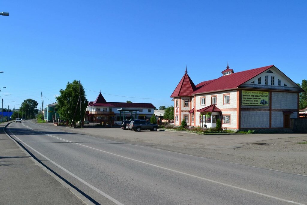 Otomobil servisi Mini-otel Medeya, Altayski krayı, foto