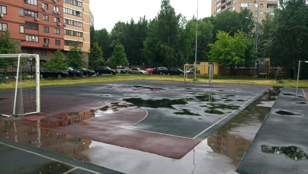 Spor alanı Футбольная площадка, Moskova, foto