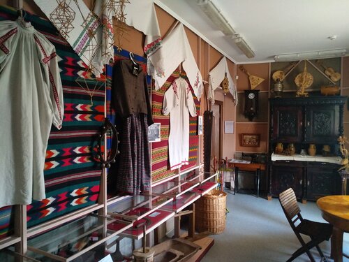 Müzeler ve sanat galerileri Krayevedchesky Muzey im I. I. Stabrovskogo Rayonny Slonimsky Uk, Slonim, foto