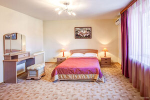 Orbita Hotel (ulitsa Stroiteley No:17А, selo Oktyabrskoye), otel  Çeliabinskaya oblastından