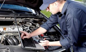 Auto electrician (vulica Mašerava No:39Б, Maladziechna), otomobil servisi  Molodchenko'dan