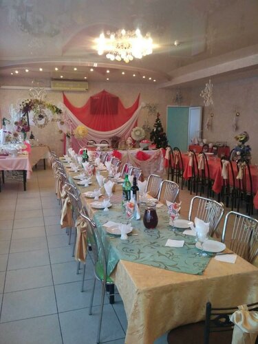 Restoran Фаворит, Duhovşçina, foto
