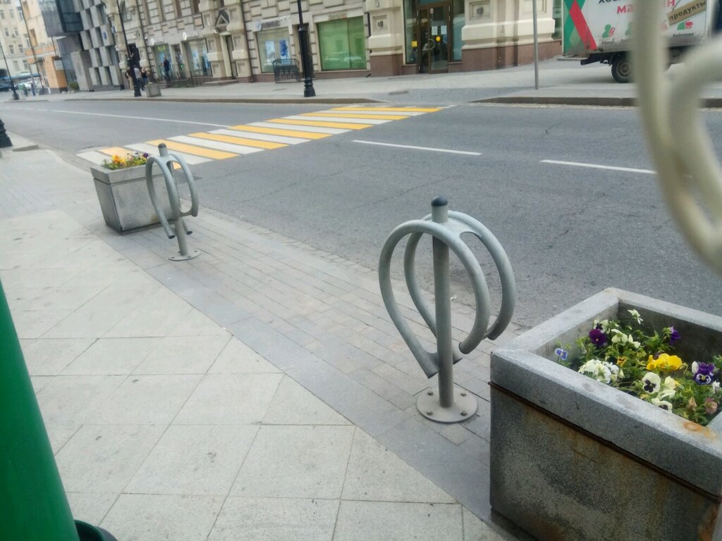 Bisiklet park yerleri Bicycle parking, Moskova, foto