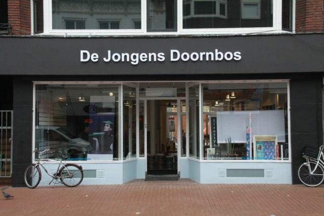 Mobilya mağazaları Doornbos De Jongens Verf Glas Behang Woninginrichting, Groningen, foto