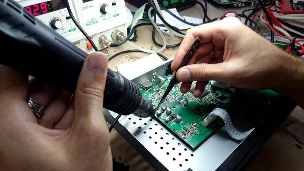 Ses ve video cihazlarının tamiri TechnoFix, Tambov, foto