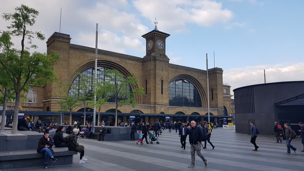 Tren garları King's Cross railway station, Londra, foto