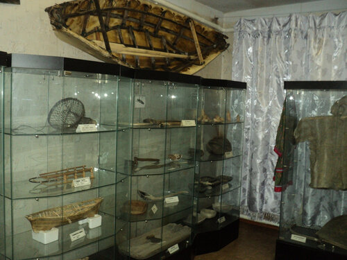 Müzeler ve sanat galerileri Структурное подразделение Краеведческий музей села Лаврентия МБУК ЦК Чукотского муниципального района, Chukotka Özerk Bölgesi, foto