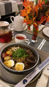 Dunyo Family Restaurant (Köşeney street No:76Б), restoran  Taraz'dan