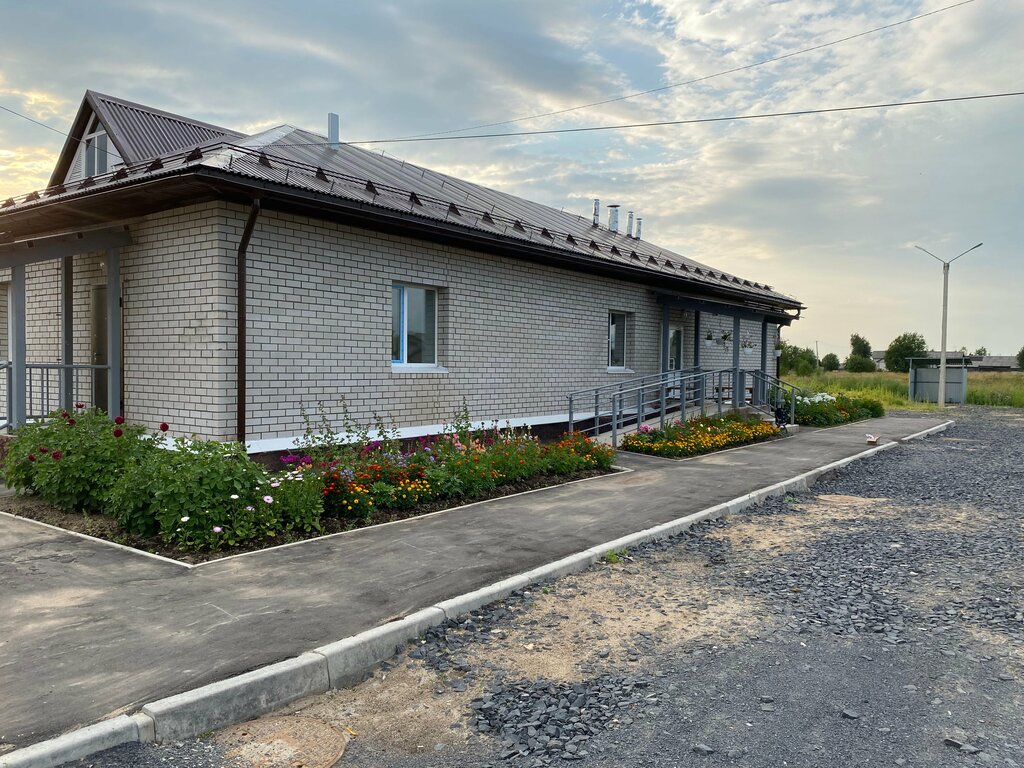 Aile sağlığı merkezi Усачевский фельдшерско-акушерский пункт, Arhangelskaya oblastı, foto