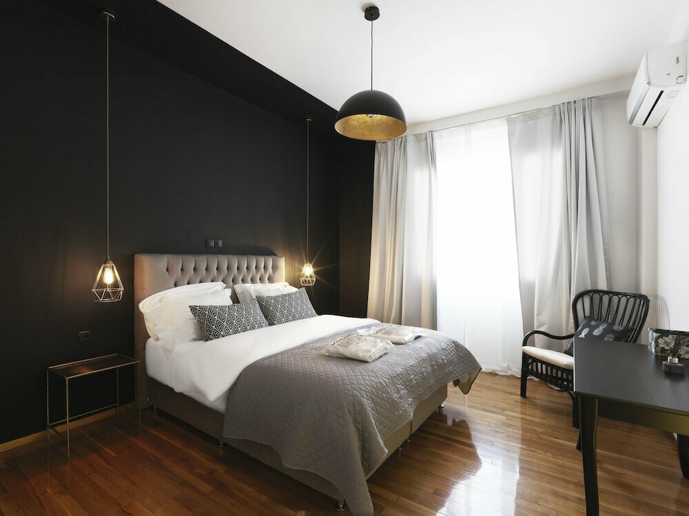 Otel Athenian Apartment with Hot Tub, Atina, foto