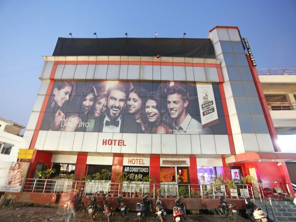 Otel Oyo 22507 Anjuman, Agra, foto