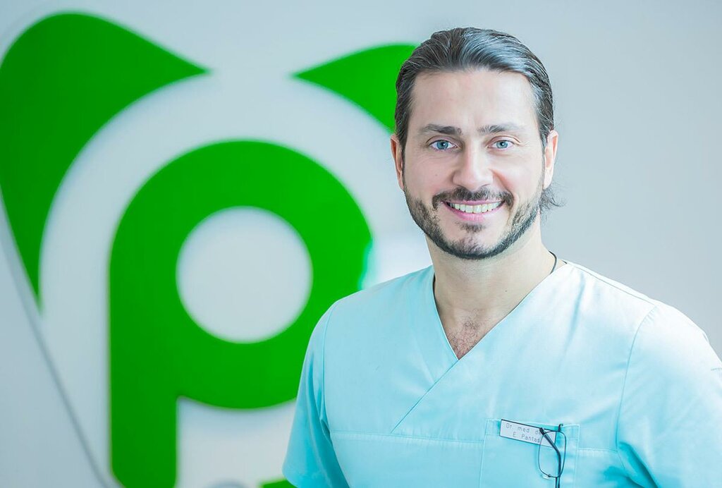 Özel ağız ve diş sağlığı klinikleri ve muayenehaneleri Zahnarzt Düsseldorf - Dr. Pantas, Düsseldorf, foto