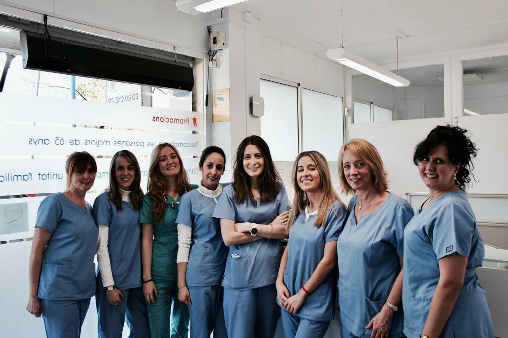 Özel ağız ve diş sağlığı klinikleri ve muayenehaneleri Centro Sanitario Virgen De La Merced, Katalonya, foto
