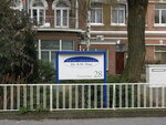 Notariskantoor Mr R M Dom (Zwartelaan No:28, Leidschendam-Voorburg), noterler  Dünya'dan