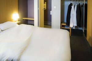 B&b Hotel Saint-Brieuc (Bretagne, Côtes-d'Armor, Arrondissement de Saint-Brieuc, Langueux, Rue d'Armor), otel
