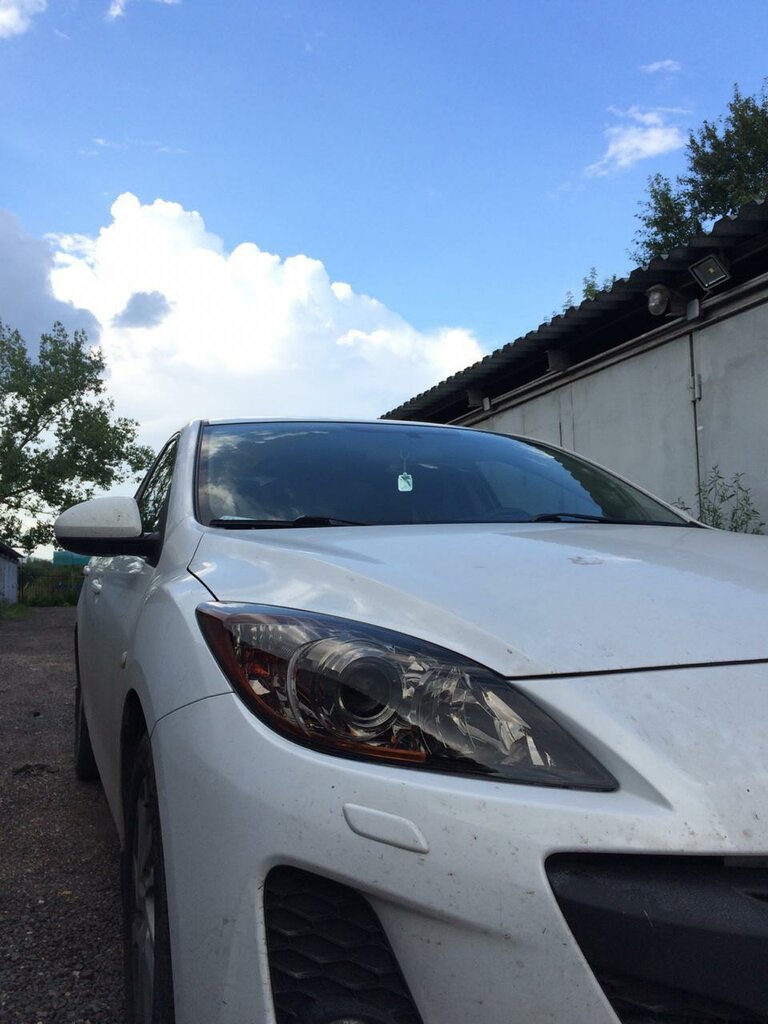 Araç camlarının renklendirilmesi Auto Glass Ton, Moskova, foto