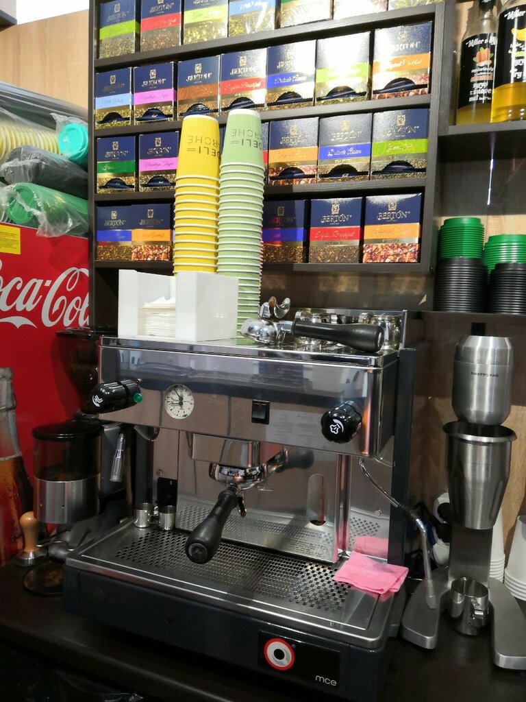 Kahve dükkanları Шерь, Belgorod, foto