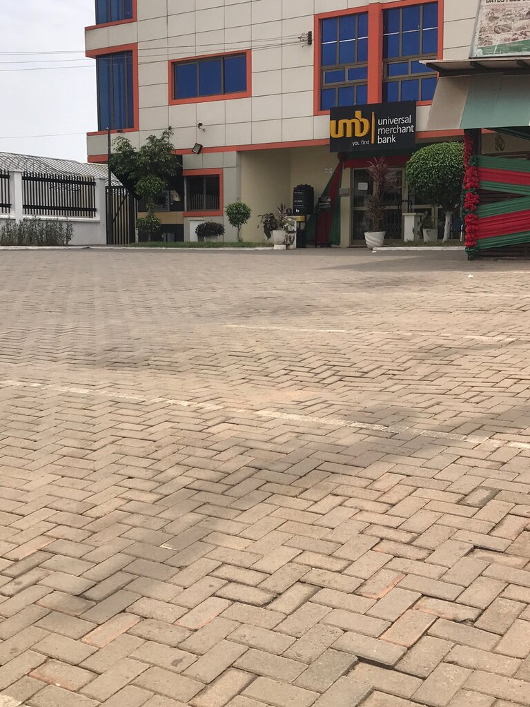 Banka Universal Merchant Bank , Lapaz, Akra, foto