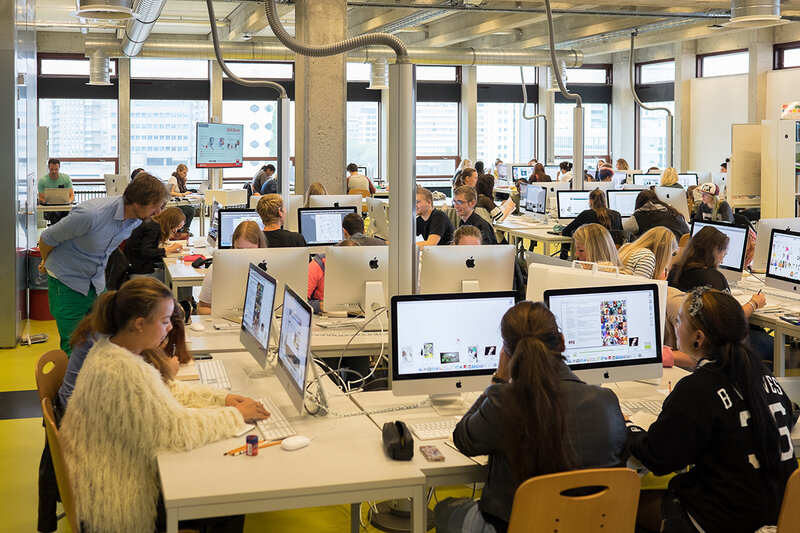 Ortaokul Grafisch Lyceum Rotterdam, Rotterdam, foto