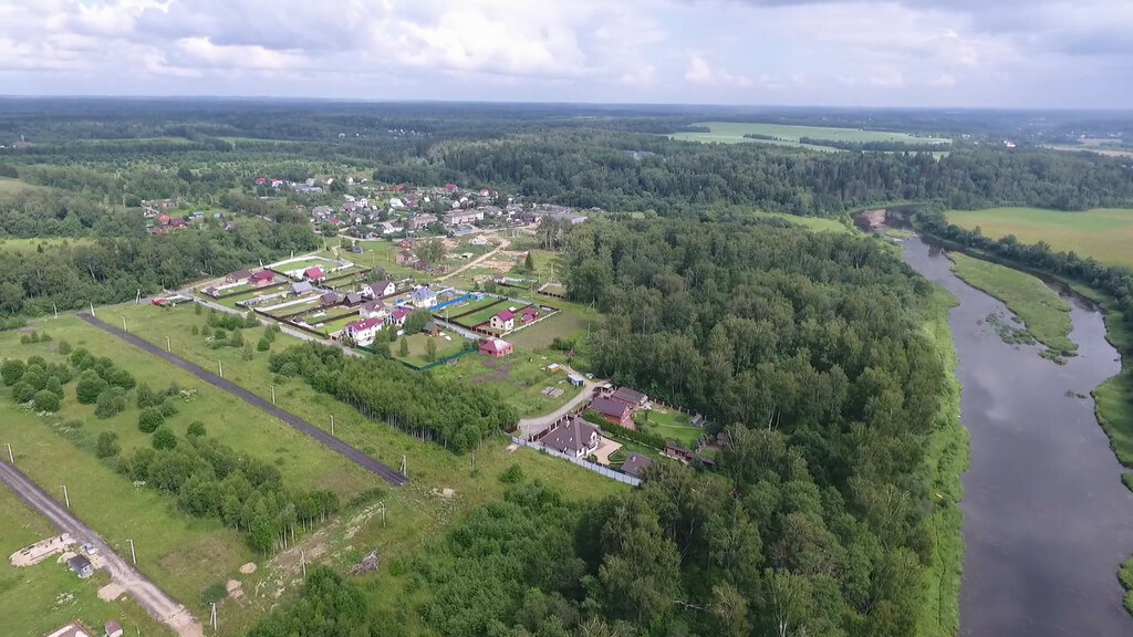 Arazi dizisi Ruzskaya Derevnya, Ruza, foto