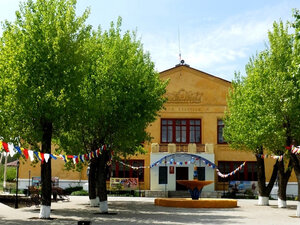 Песковская сельская библиотека (Tsentralnaya ulitsa No:22А, selo Peski), kütüphaneler  Voronejskaya oblastından