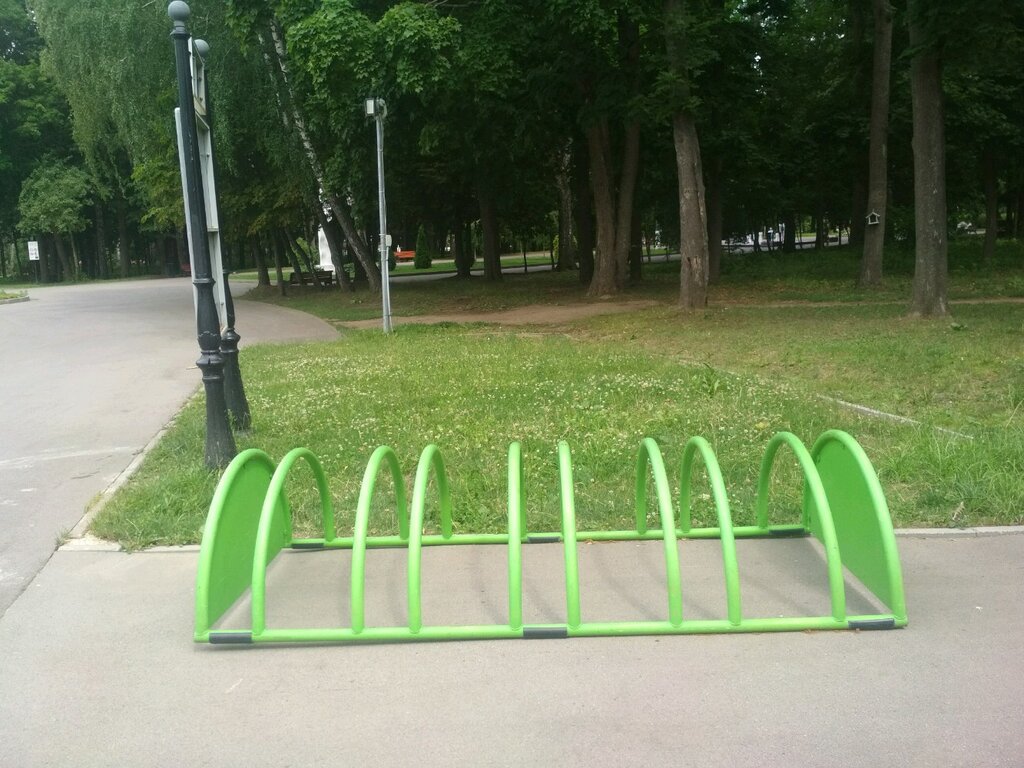 Bisiklet park yerleri Bicycle stand, Tula, foto