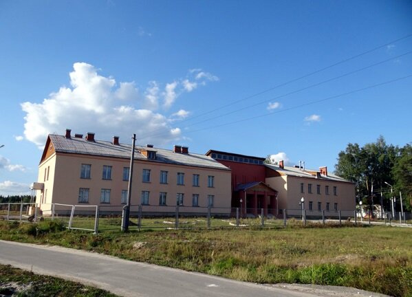 Ortaokul Иванищевская средняя общеобразовательная школа, Vladimirskaya oblastı, foto