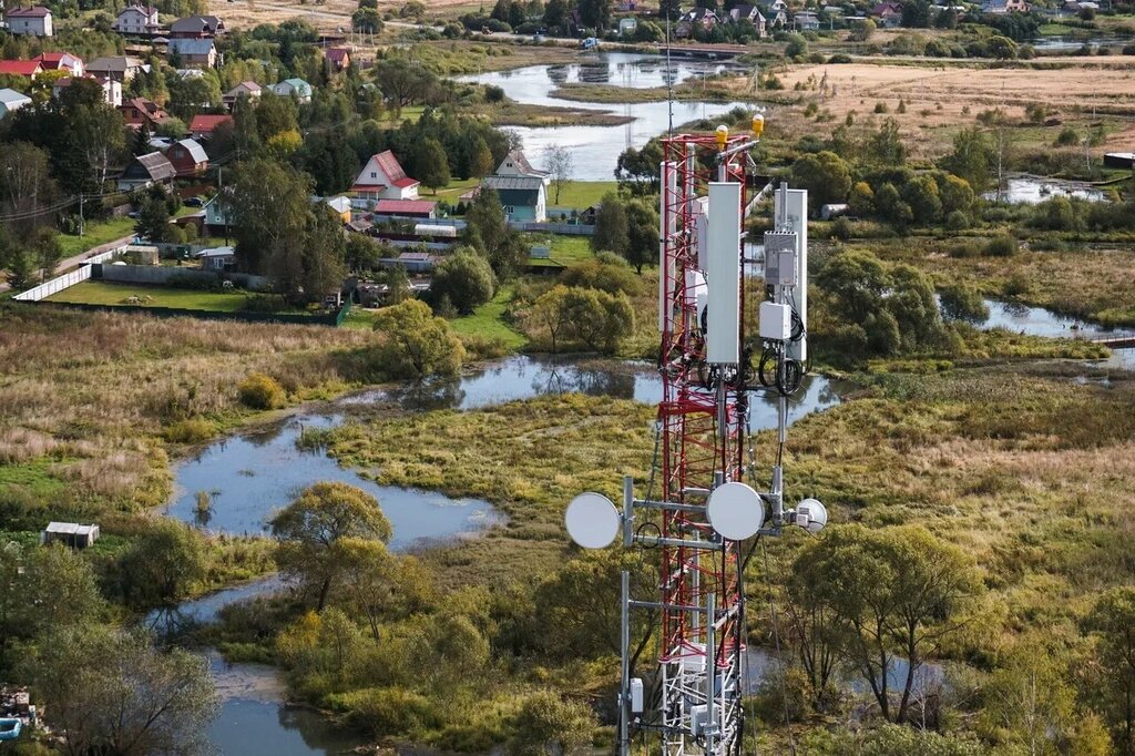 Telekomünikasyon firmaları New towers, Samara, foto