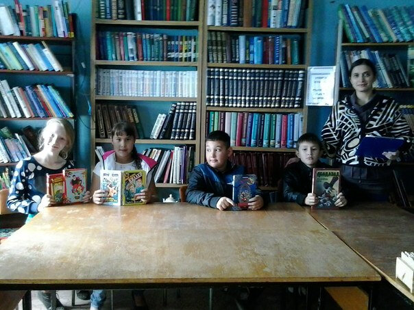 Kütüphaneler Gorodskaya biblioteka, filial MTsB № 1, Davlekanovo, foto