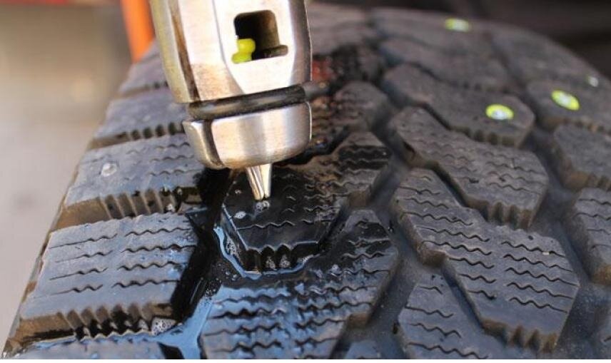 Oto lastik tamiri Шиномонтаж Alligator, Mejdureçensk, foto