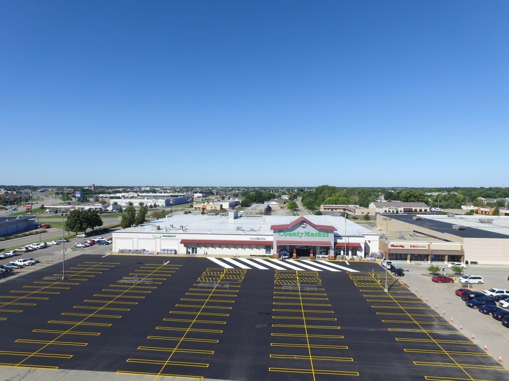 Beton ve beton ürünleri üreticileri Ron Furman & Son's Paving, Springfield, foto