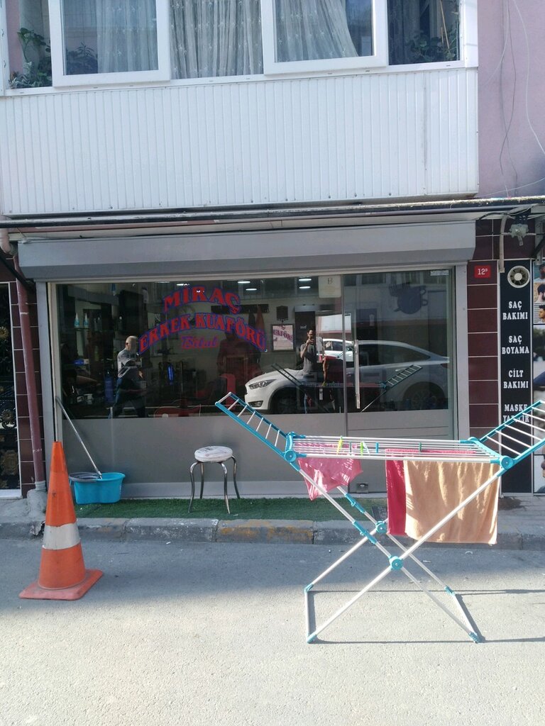 Berberler Miraç Erkek Kuaförü, İstanbul, foto