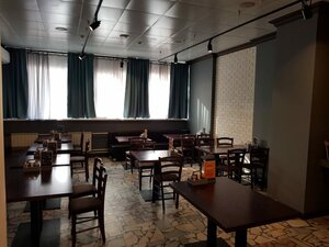 Metelica (Troitsk, Sireneviy Boulevard, 3), cafe  Troitsk'ten
