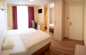 Rotenberg Pt Hotel (Rhineland-Palatinate, Bernkastel-Wittlich, Trierer Landstraße, 115), otel  Renanya‑Palatinate'den