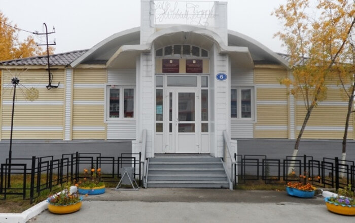 Kütüphaneler Sistema Bibliotechnaya Tsentralizovannaya Krasnoselkupskaya, Yamal‑Nenets Özerk Bölgesi, foto