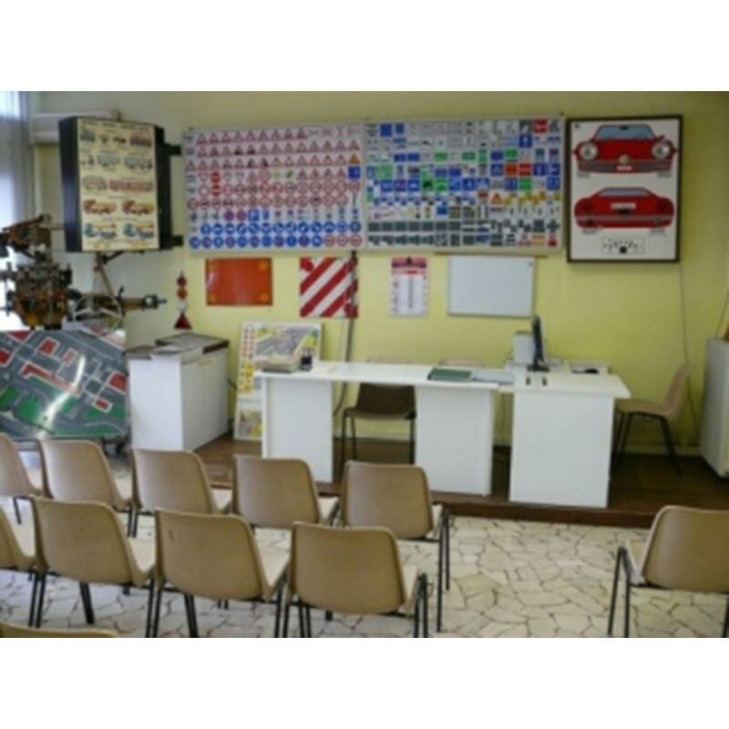 Sürücü kursları Gottardello Aldo Autoscuola, Dünya, foto