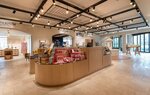L'occitane EN Provence (Alpes-de-Haute-Provence, Arrondissement de Forcalquier, Manosque, Avenue Saint Maurice), kozmetik ve parfümeri mağazaları