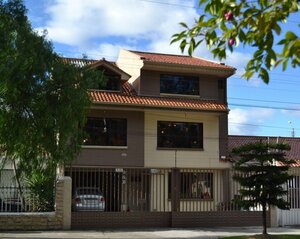 Hostal Kolibri (Azuay, Cuenca), otel  Cuenca'dan