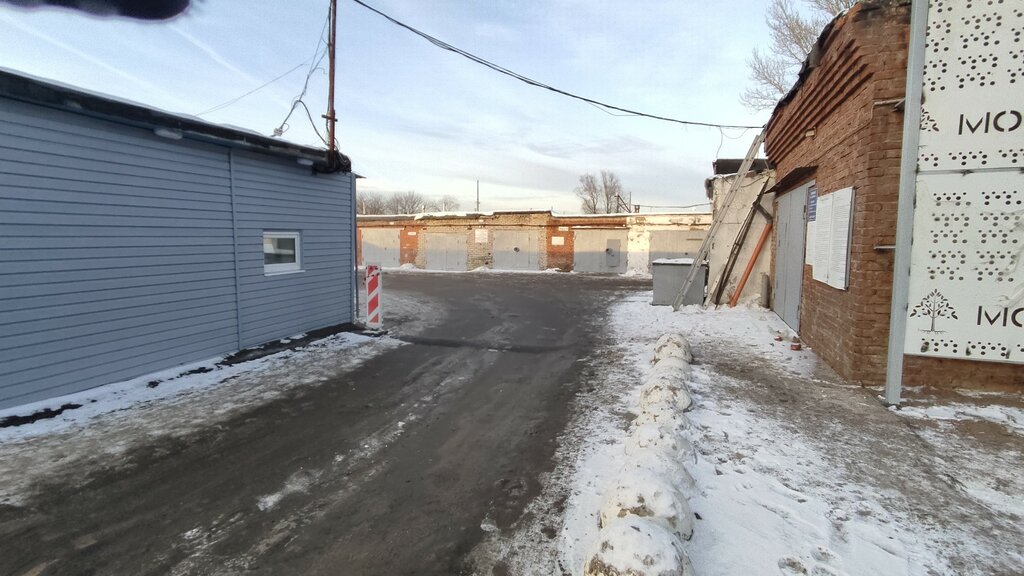 Çekici hizmeti Нефтяник-1, Moskova, foto