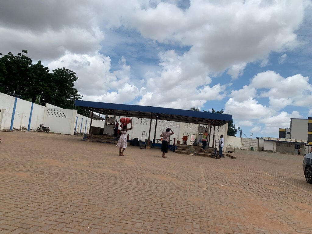 Benzin istasyonu Lucky Gas, Dünya, foto