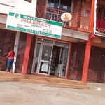 Health Consult Pharmacy (1st Junction No:145, Teshie), eczaneler  Gana'dan