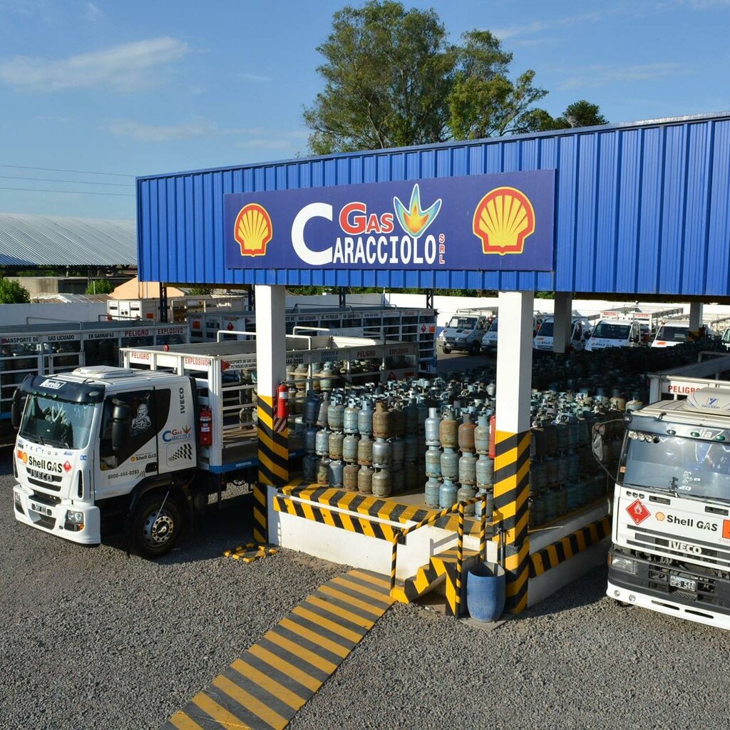 Petrol ve gaz firması Caracciolo Gas Srl, Tigre, foto