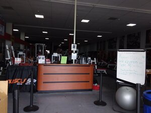 MetroFlex Gym Oceanside (California, San Diego County, Oceanside), fitness kulüpleri  Oceanside'dan