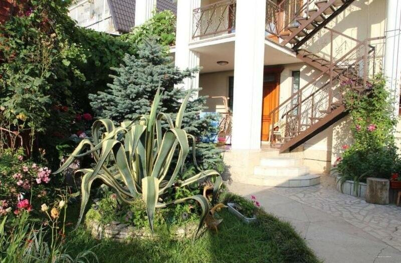 Konuk evi Mini-hotel on Pribrezhnaya, Soçi, foto