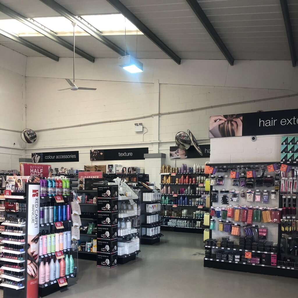 Kuaförler Salon Services, İngiltere, foto