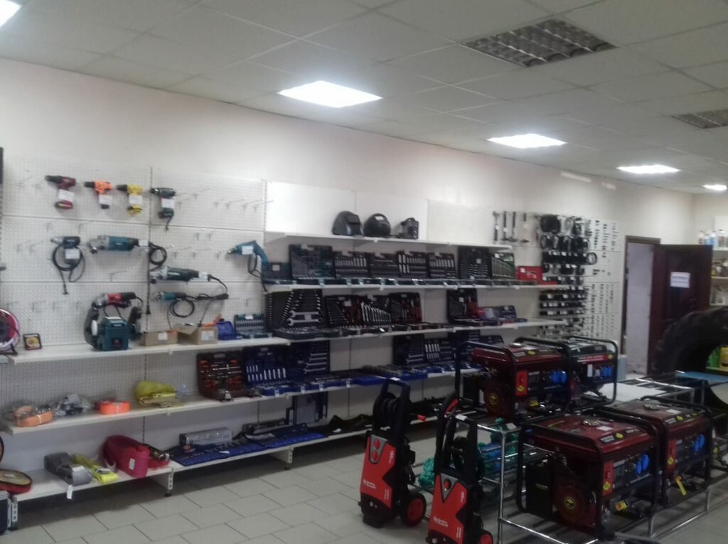 Otomobil yedek parçaları Mechanic, Nikolsk, foto