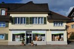 Natura Drogerie Küttigen (Hauptstrasse No:11, Küttigen), alternatif tıp merkezleri  Aarau'dan