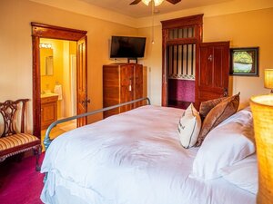 Magpie Inn (West Virginia, Wood County, Mineralwells), otel  Mineral Wells'ten