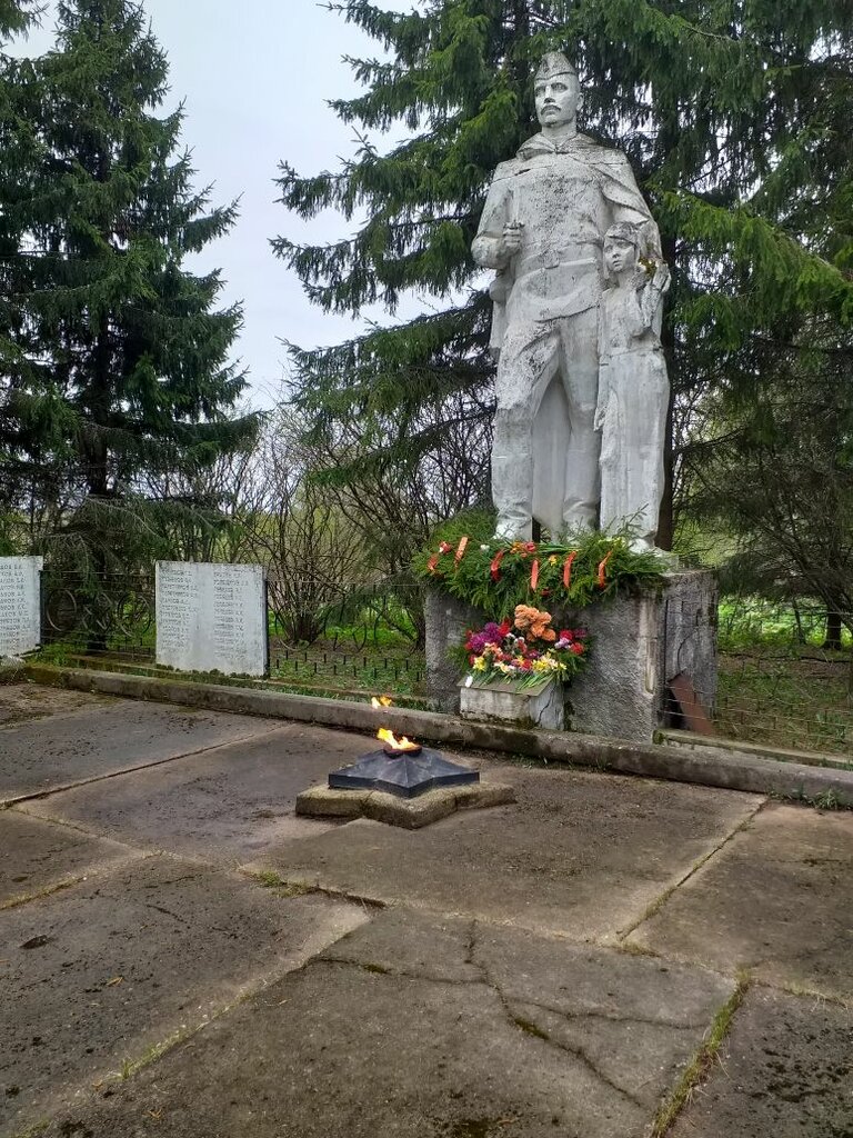 Anıt, heykel Мемориал Великой Отечественной войны, Tverskaya oblastı, foto