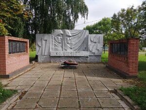 Павшим воинам Великой Отечественной войны 1941-1945 гг. (Vladimir Region, Suzdalskiy rayon, munitsipalnoye obrazovaniye Seletskoye, posyolok Krasnogvardeyskiy, Oktyabrskaya ulitsa), anıt, heykel  Vladimirskaya oblastından